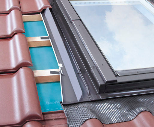 FAKRO EZJ-A Recessed Flashing Kit – For Interlocking Roof Tiles up to ...